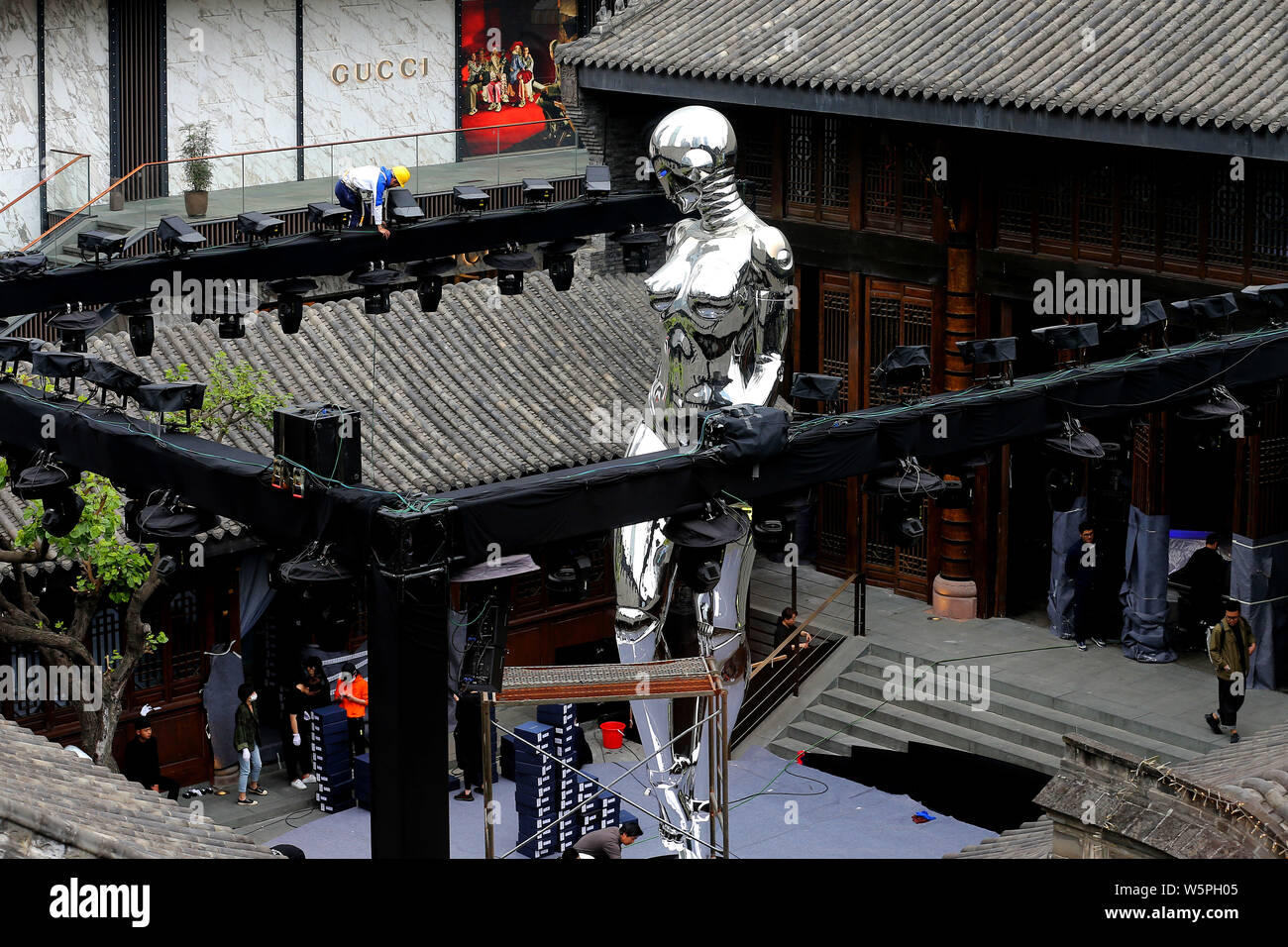 A 10-meter-tall sculpture featuring shape of a robotic beauty is ...