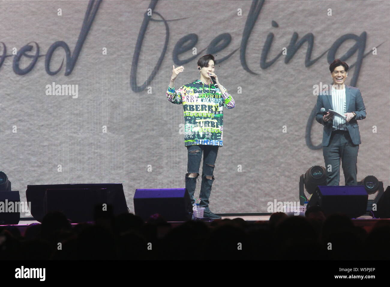 Taiwanese singer Lai Kuan-lin, also romanized as Lai Guan-lin, and a ...