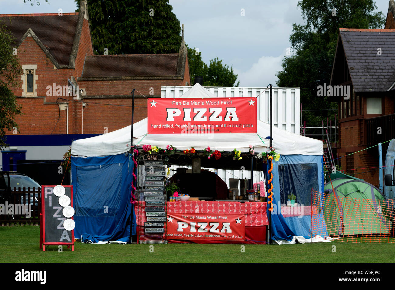 A pizza stall at Warwick Folk Festival, Warwickshire, UK Stock Photo ...