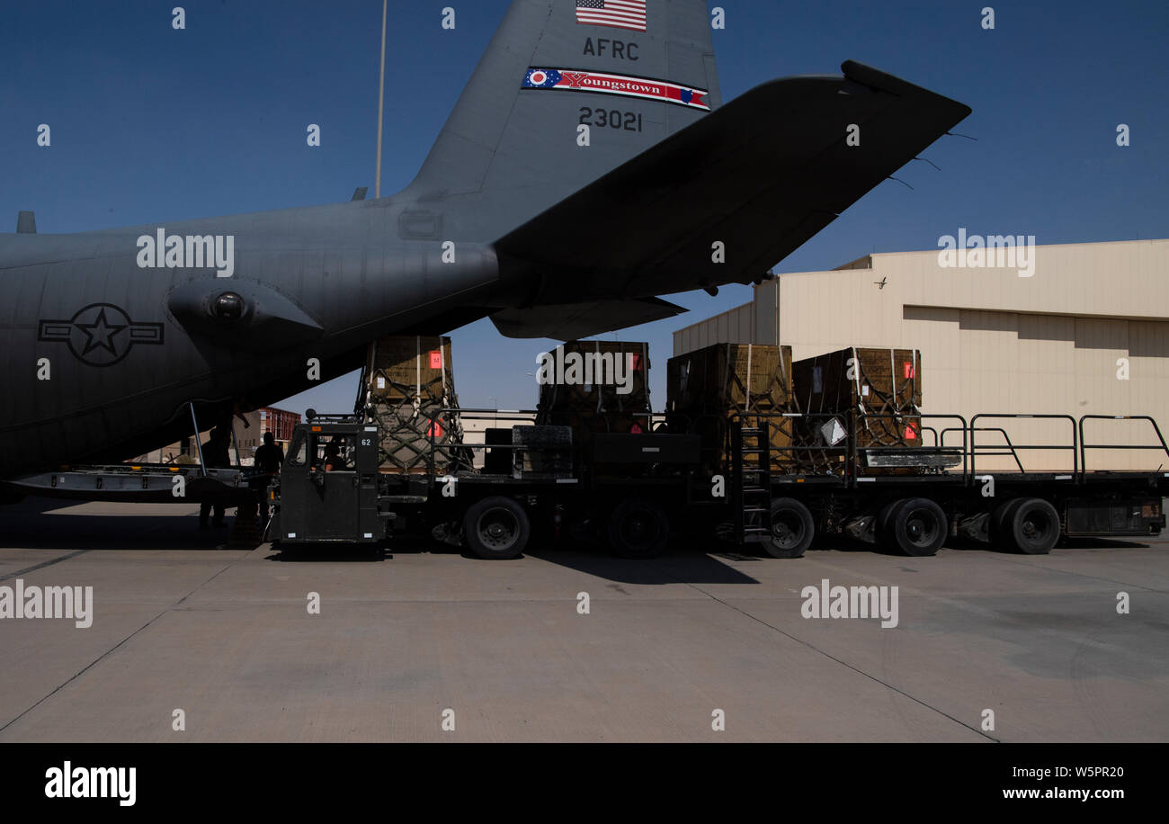 379th air expeditionary wing hi-res stock photography and images - Alamy