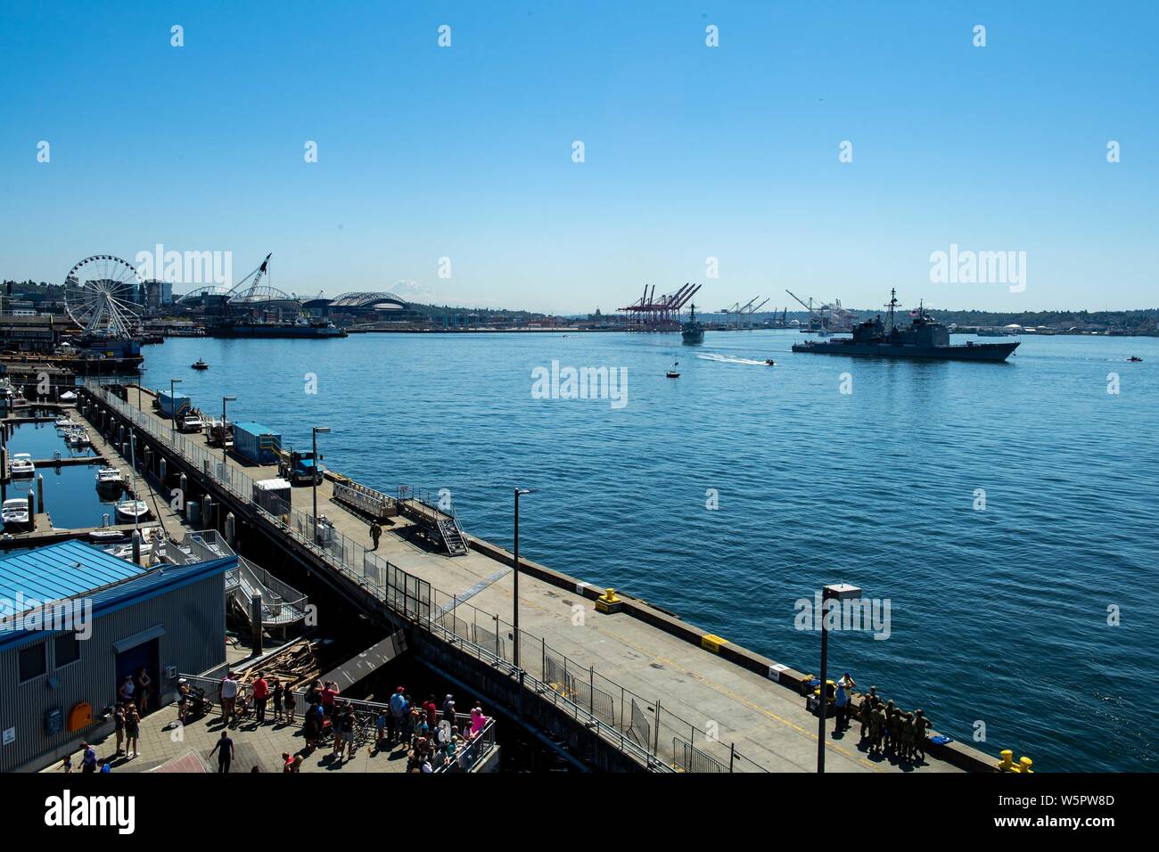 190729-N-SH284-0280 SEATTLE (July 29, 2019) The Ticonderoga-class ...