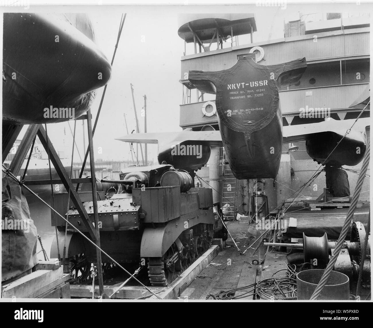 Lend lease hi-res stock photography and images - Alamy