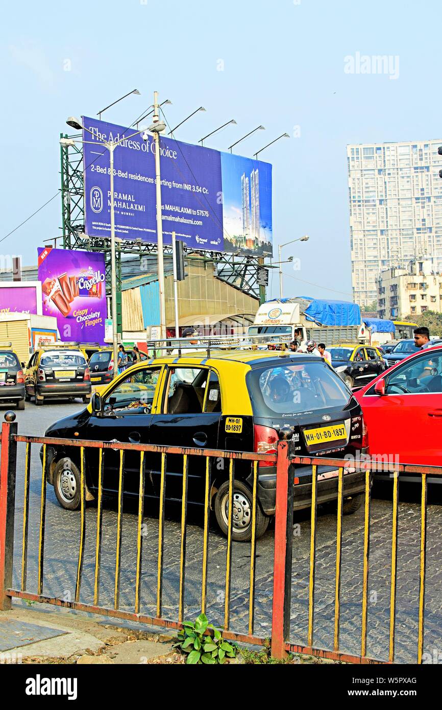 Mahalaxmi Railway Station Mumbai Maharashtra India Asia Stock Photo - Alamy