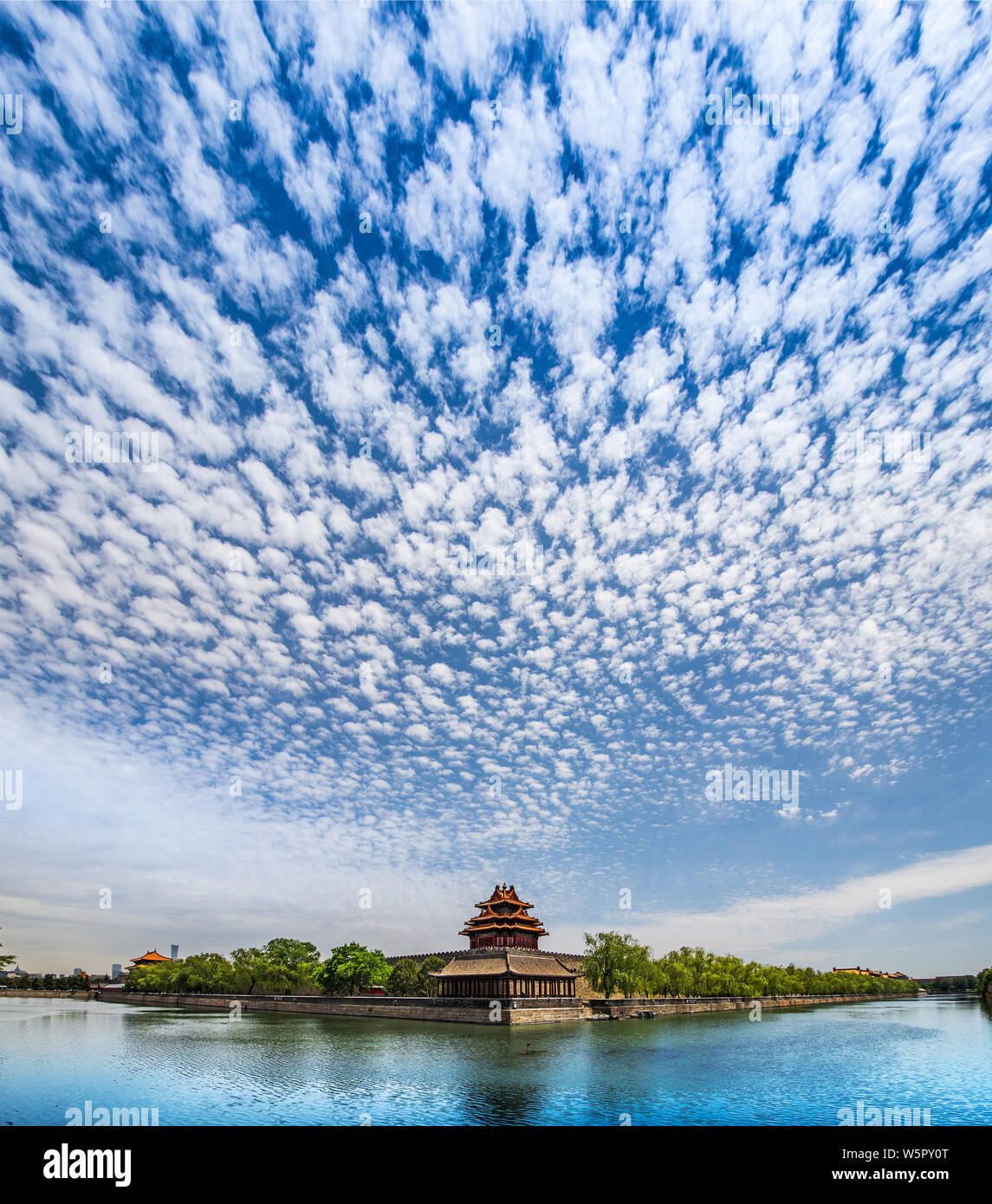 Landscape of the altocumulus cloud over the Turret at the Palace Museum ...