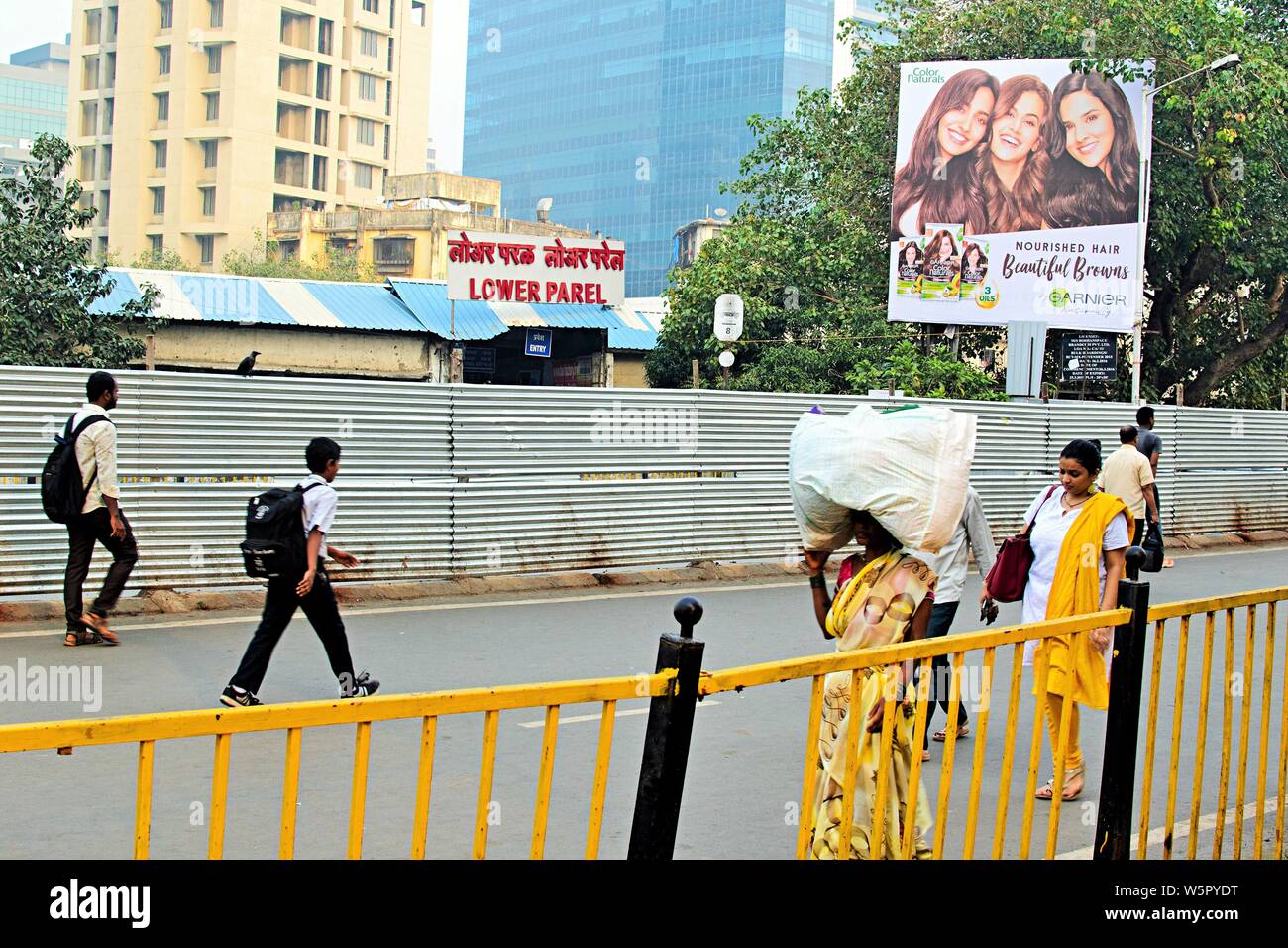 Lower parel station hi-res stock photography and images - Alamy