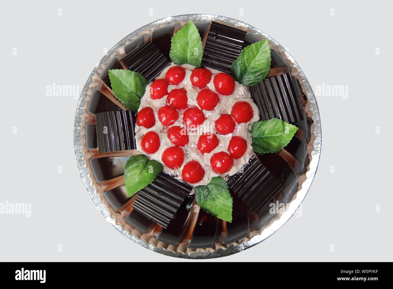 Birthday cake top angle hi-res stock photography and images - Alamy