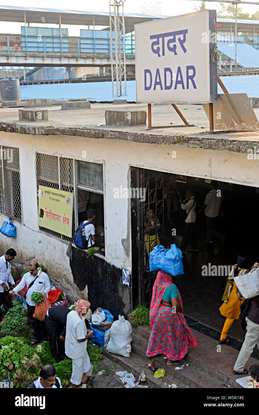 Dadar Railway Station Mumbai Maharashtra India Asia Stock Photo - Alamy