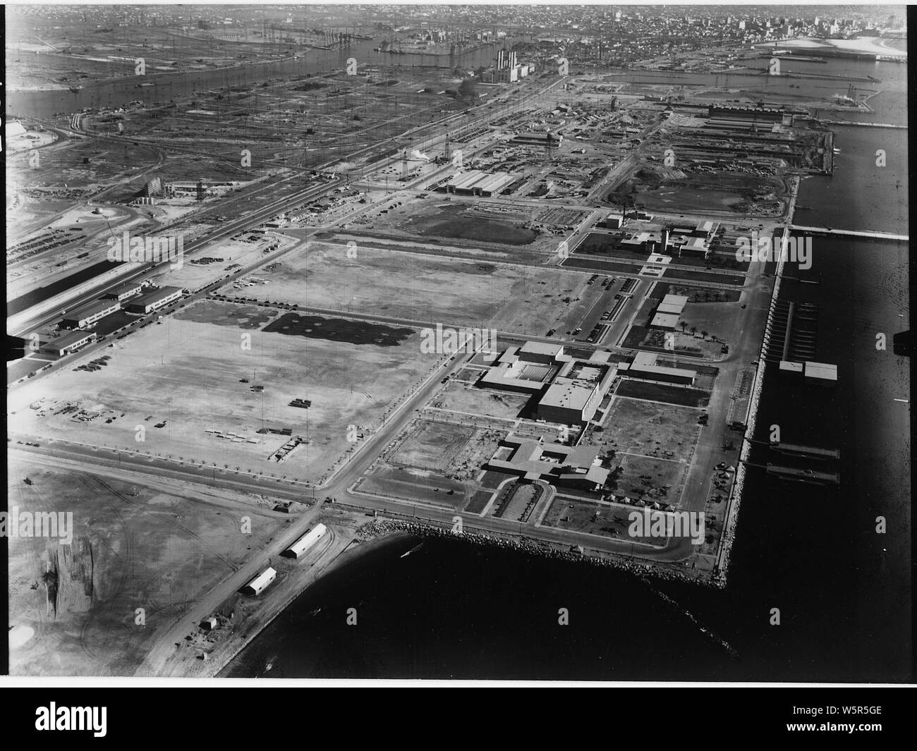 Long Beach Naval Station - Contstruction Stock Photo - Alamy