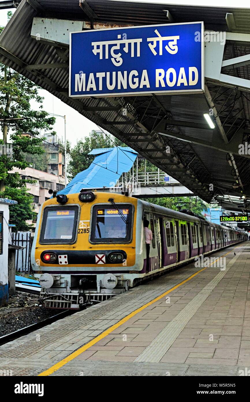 Matunga road mumbai hi-res stock photography and images - Alamy