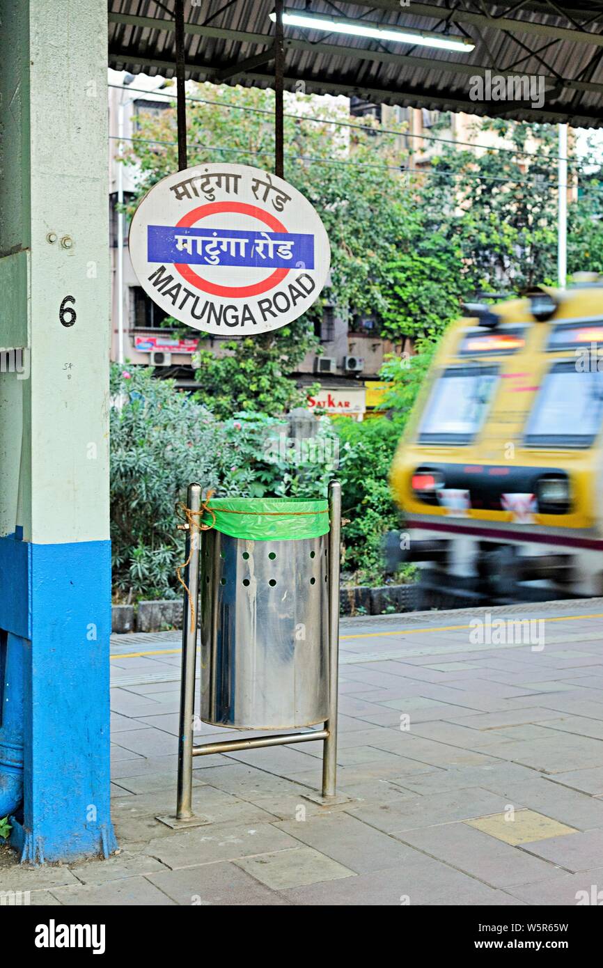 Matunga Road Railway Station Mumbai Maharashtra India Asia Stock Photo ...