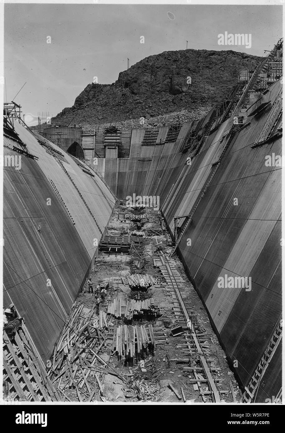 Upstream from hoover dam hi-res stock photography and images - Alamy