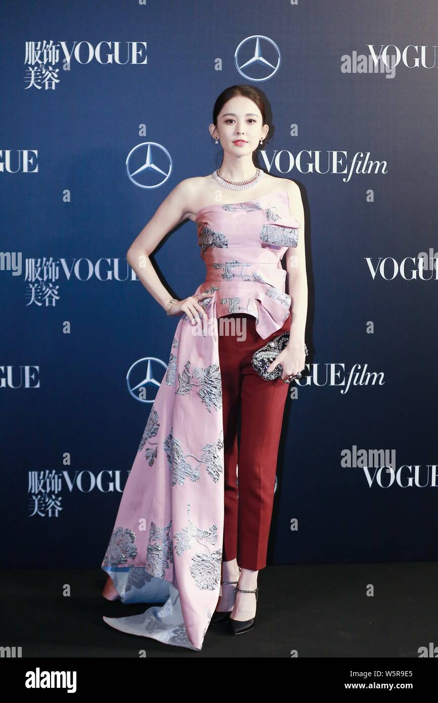 Chinese Uigur actress Gulnezer Bextiyar, also known as Gulnazar or Guli ...