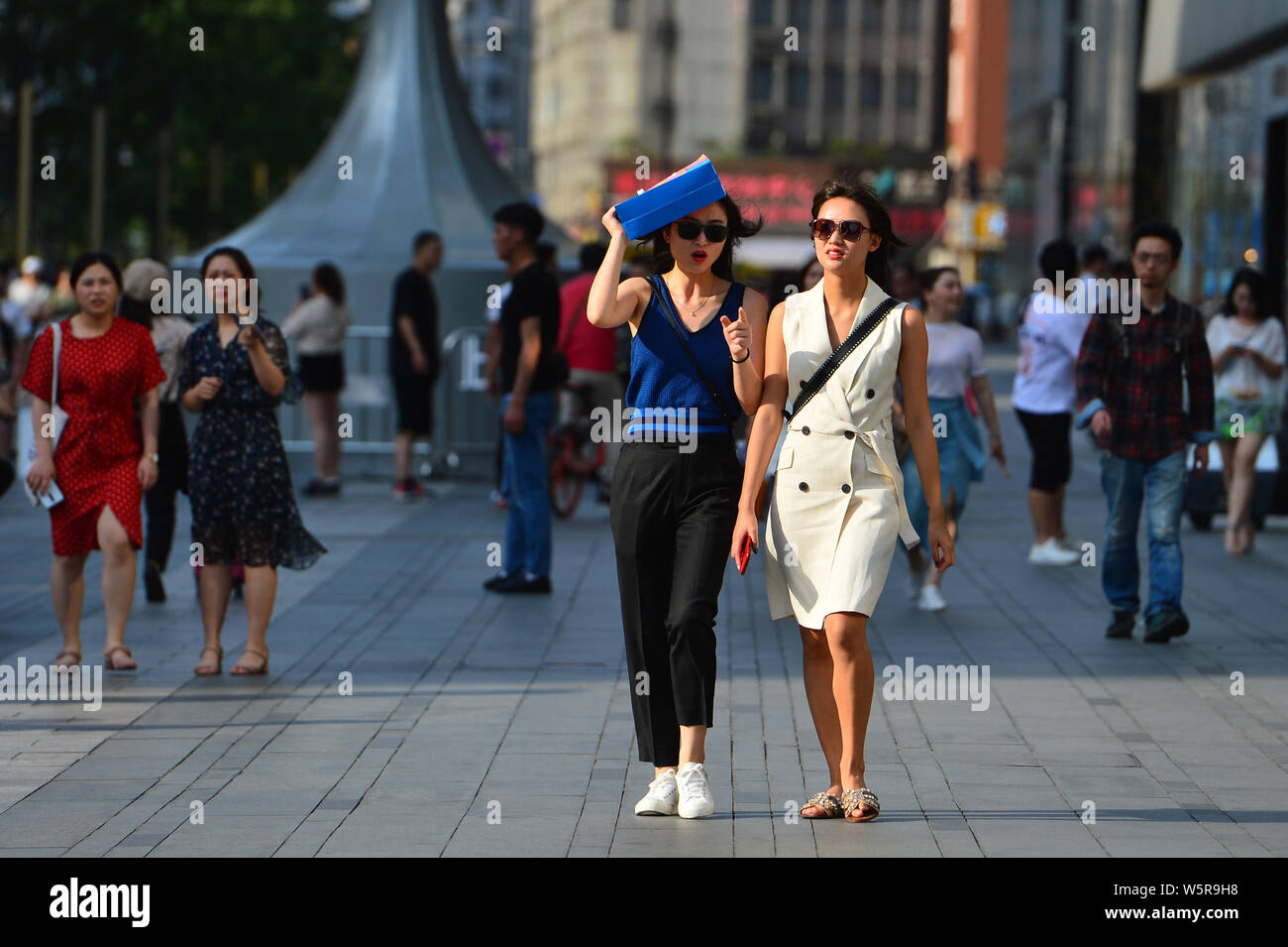 M sunglasses hi-res stock photography and images - Alamy