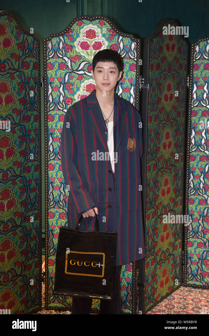 Taiwanese singer Lai Kuan-lin, also romanized as Lai Guan-lin, and a ...