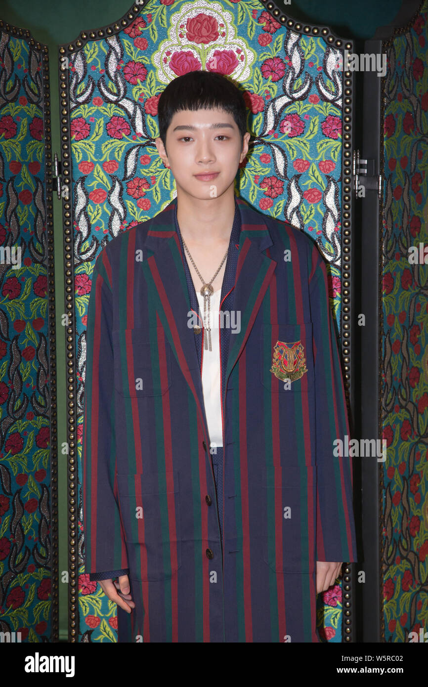 Taiwanese singer Lai Kuan-lin, also romanized as Lai Guan-lin, and a ...
