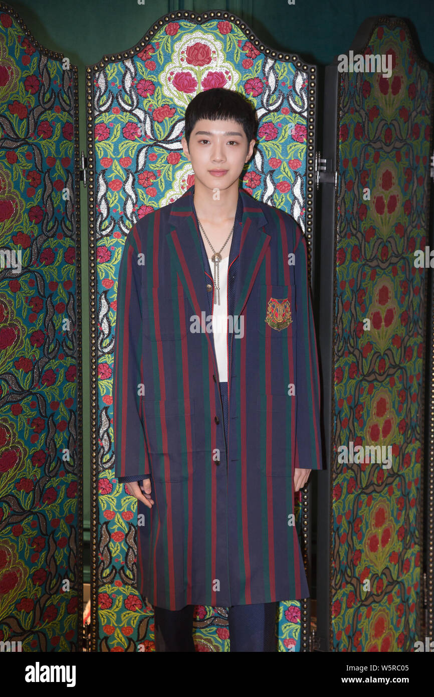 Taiwanese singer Lai Kuan-lin, also romanized as Lai Guan-lin, and a ...