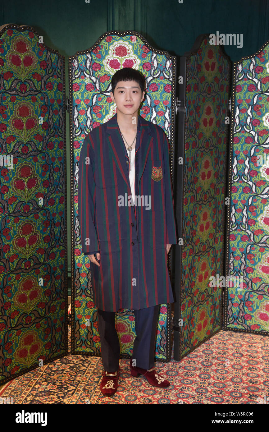 Taiwanese singer Lai Kuan-lin, also romanized as Lai Guan-lin, and a ...