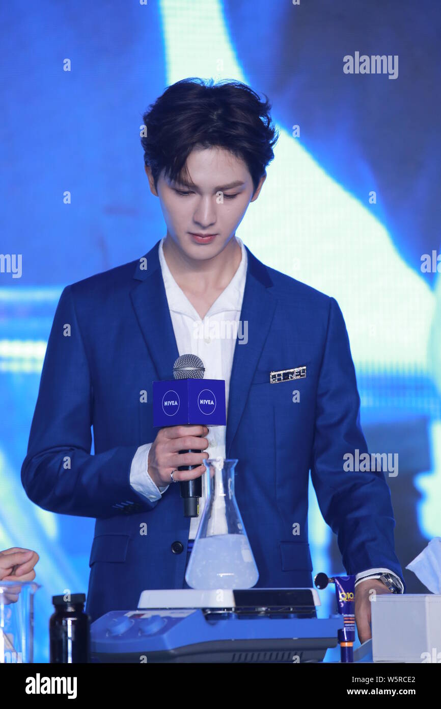 Nivea china hi-res stock photography and images - Alamy