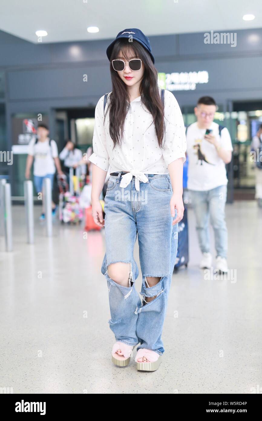 Chinese actress Ada Liu or Liu Yan arrives at the Shanghai Hongqiao ...