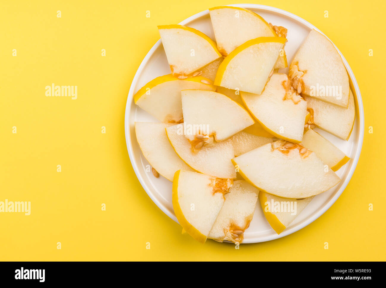 Yellow musk melon hi-res stock photography and images - Alamy