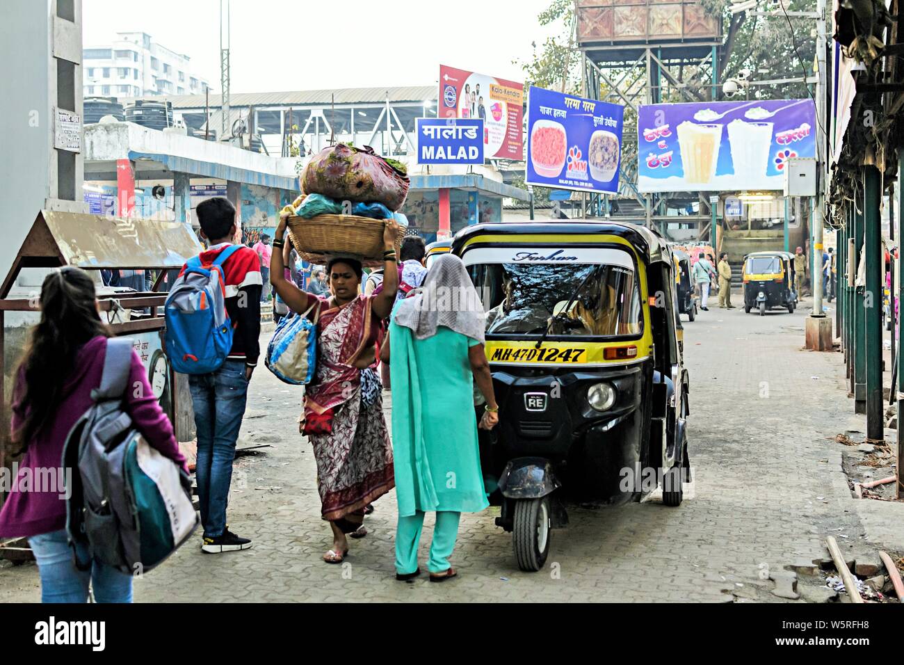 Malad west, mumbai hi-res stock photography and images - Alamy