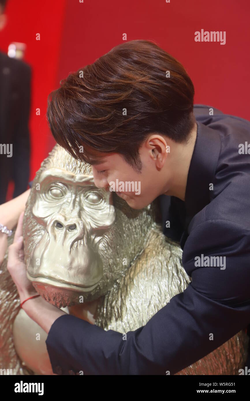 Jackson wang got7 hi-res stock photography and images - Alamy