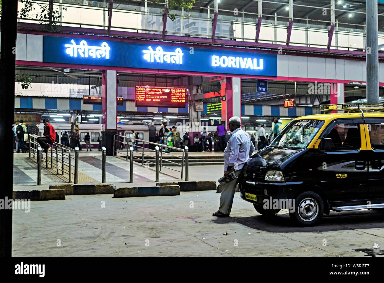Borivali Railway Station Mumbai Maharashtra India Asia Stock Photo - Alamy