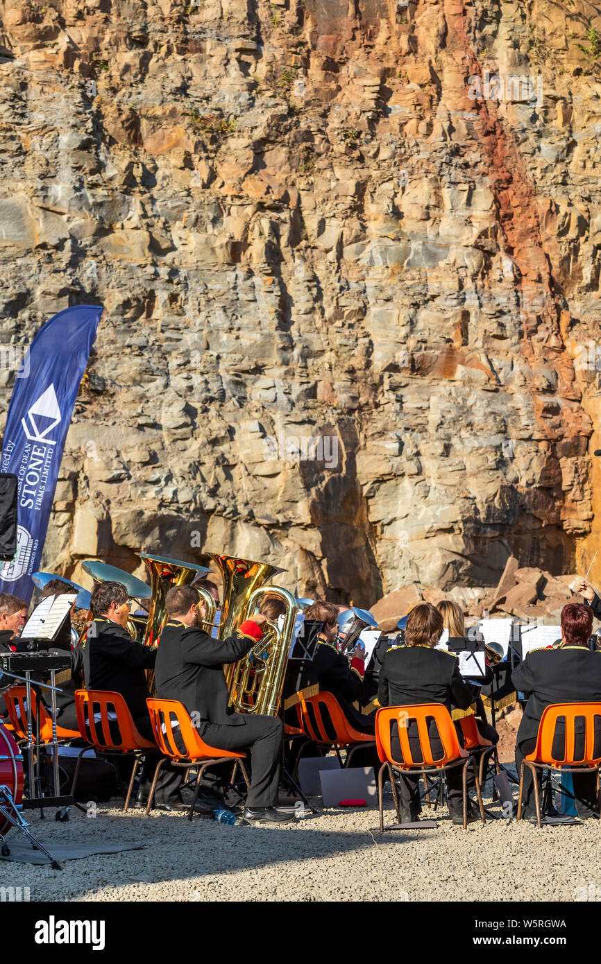 Lydbrook Brass Band play a "Proms in the Quarry" at Barnhill Quarry ...