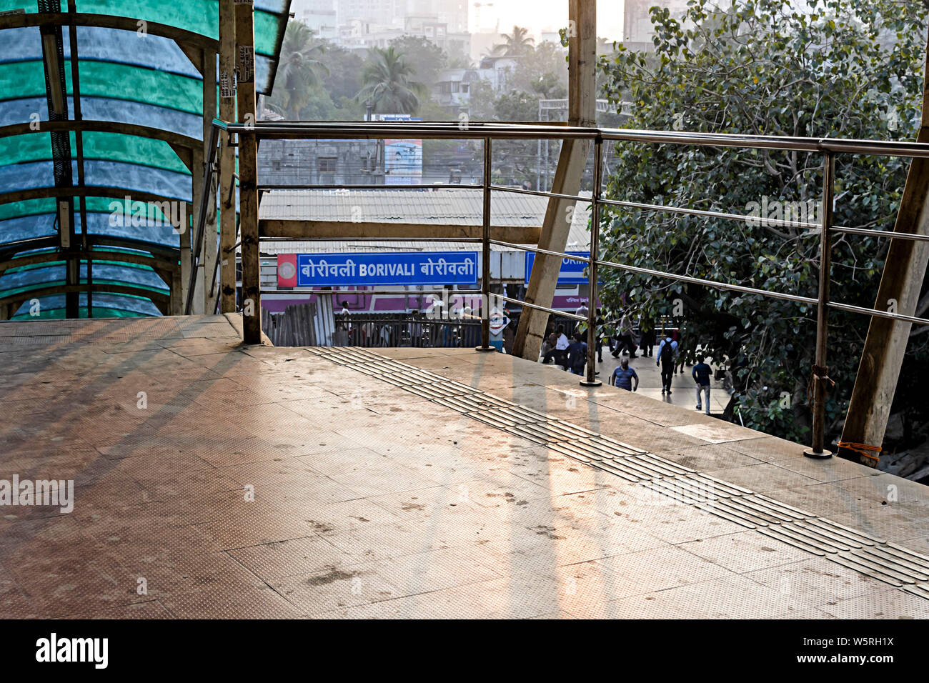 Borivali Railway Station Mumbai Maharashtra India Asia Stock Photo - Alamy