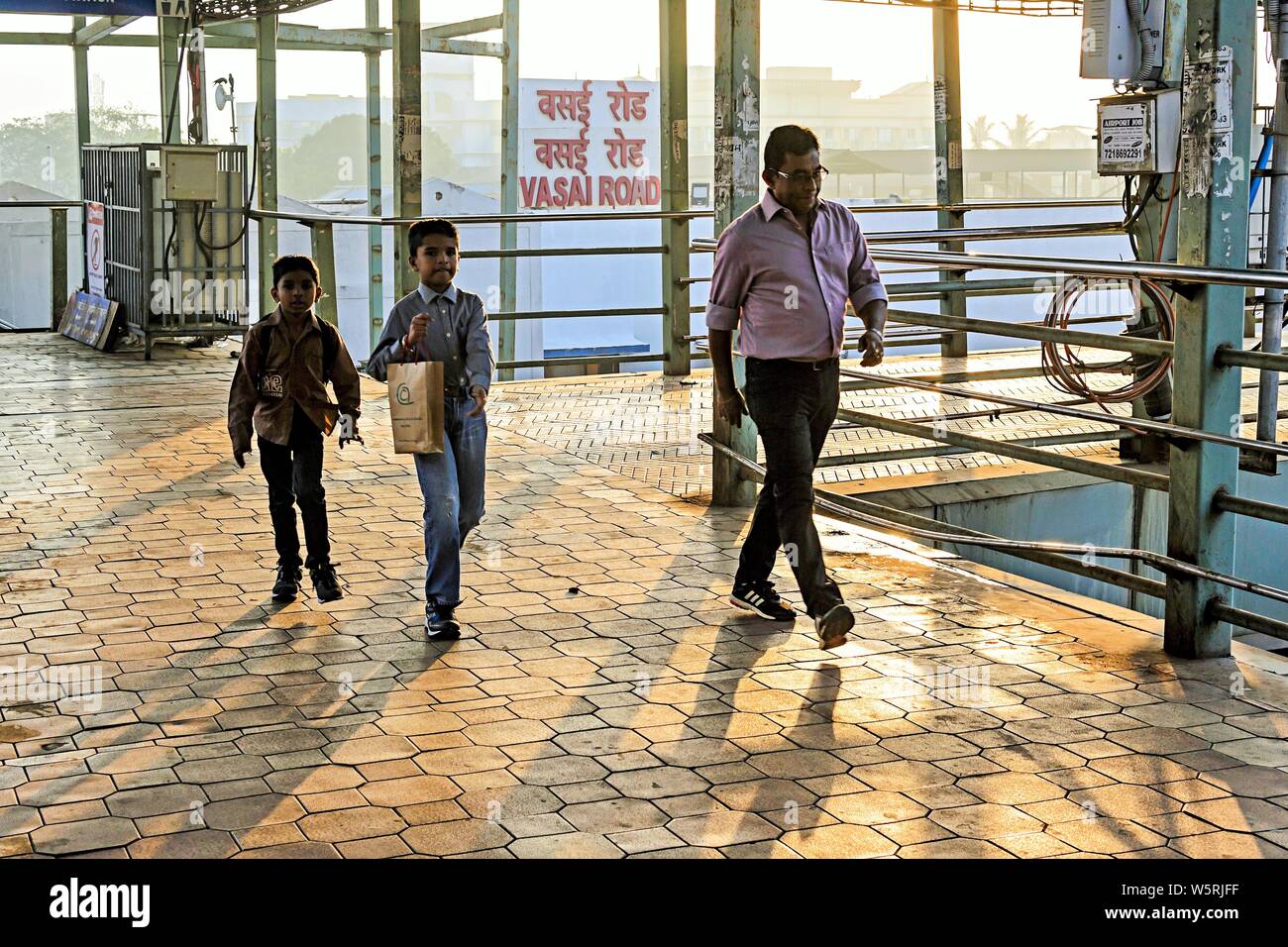 Vasai road railway station hi-res stock photography and images - Alamy