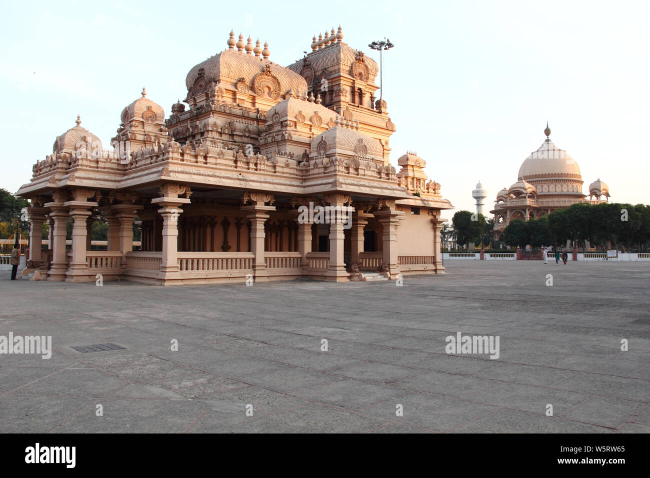 Chhatarpur temple hi-res stock photography and images - Alamy