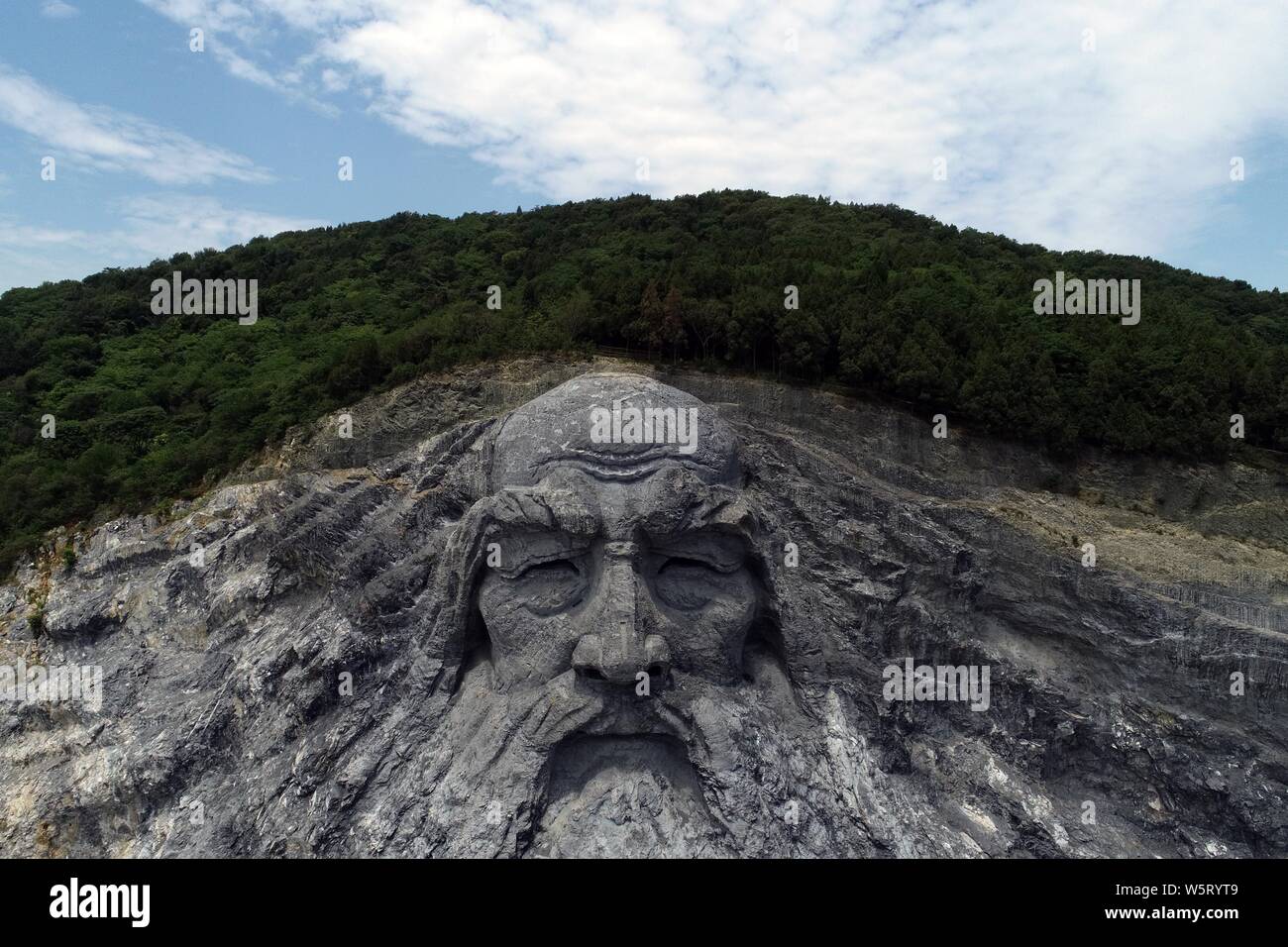 Giant Sculpture Of Fuxi at Brooke Rentoul blog