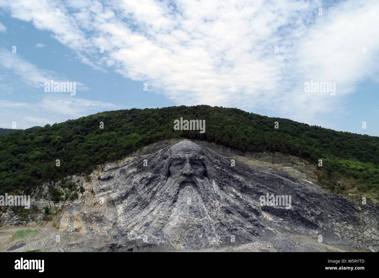 Giant Sculpture Of Fuxi at Brooke Rentoul blog