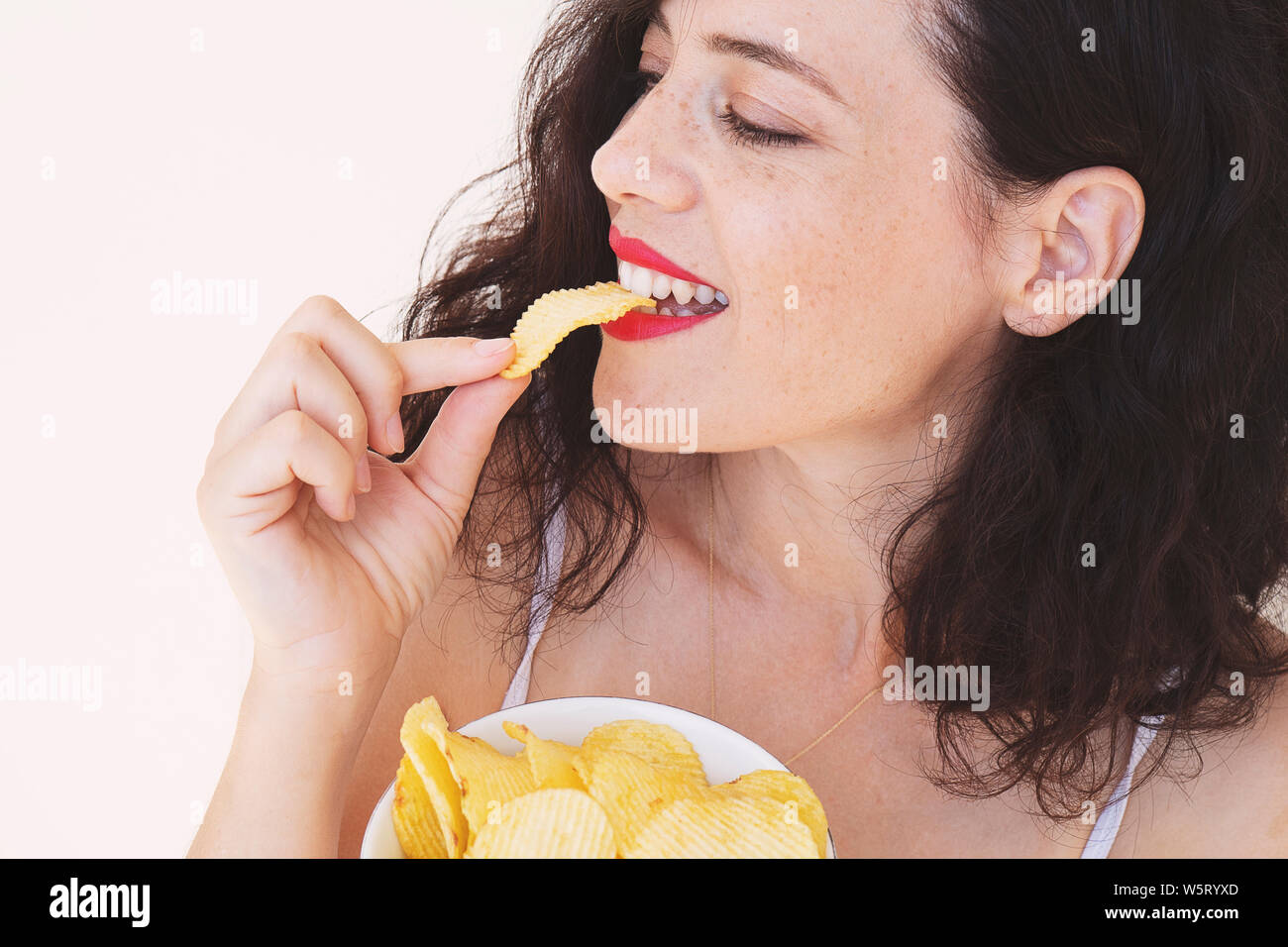 Young potatoe hi-res stock photography and images - Alamy