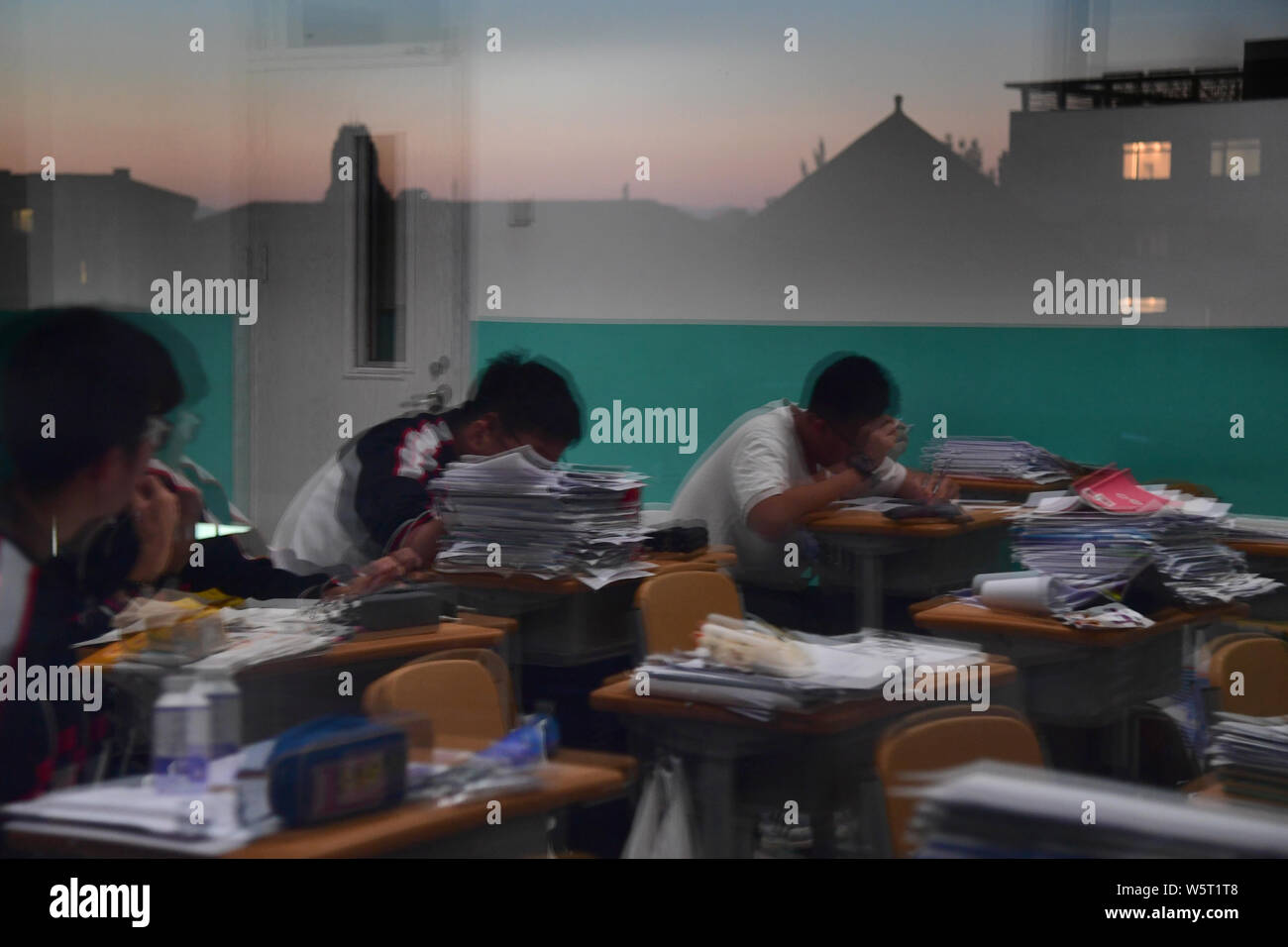 Chinese students prepare for the upcoming annual college entrance ...