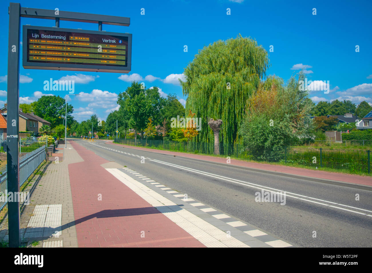 Electronic digital sign information billboard hi-res stock photography ...