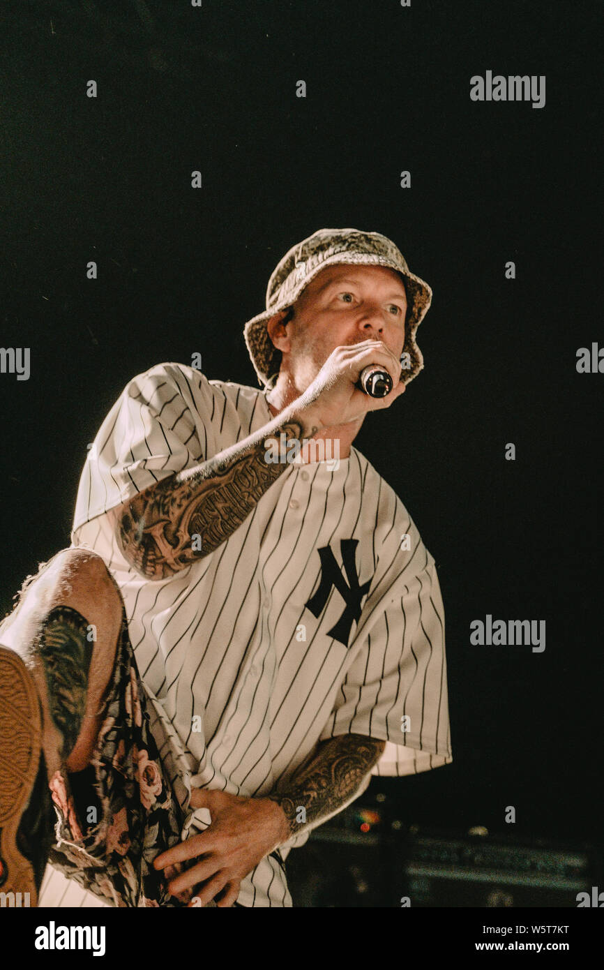 Fred durst hi-res stock photography and images - Alamy
