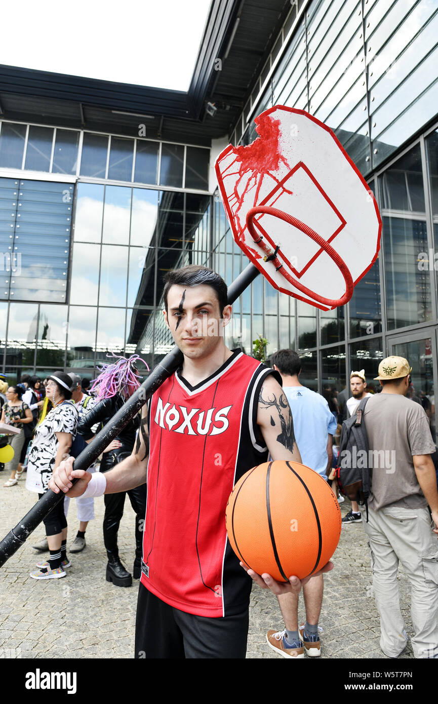 Dunkmaster Darius Cosplay