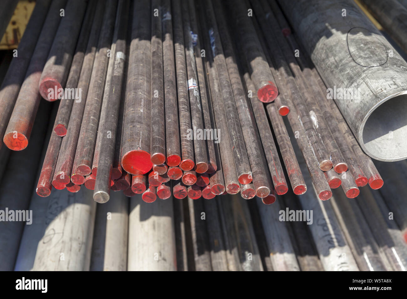 Storage steel bars hi-res stock photography and images - Alamy