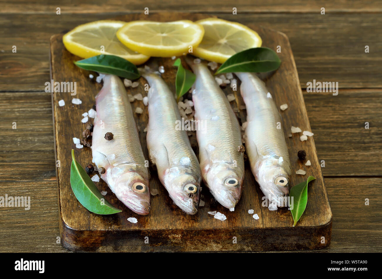 Clean fish table hi-res stock photography and images - Alamy