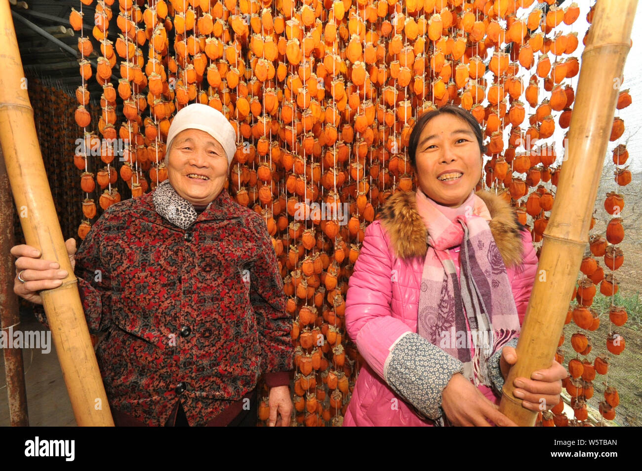 Taibai hi-res stock photography and images - Alamy