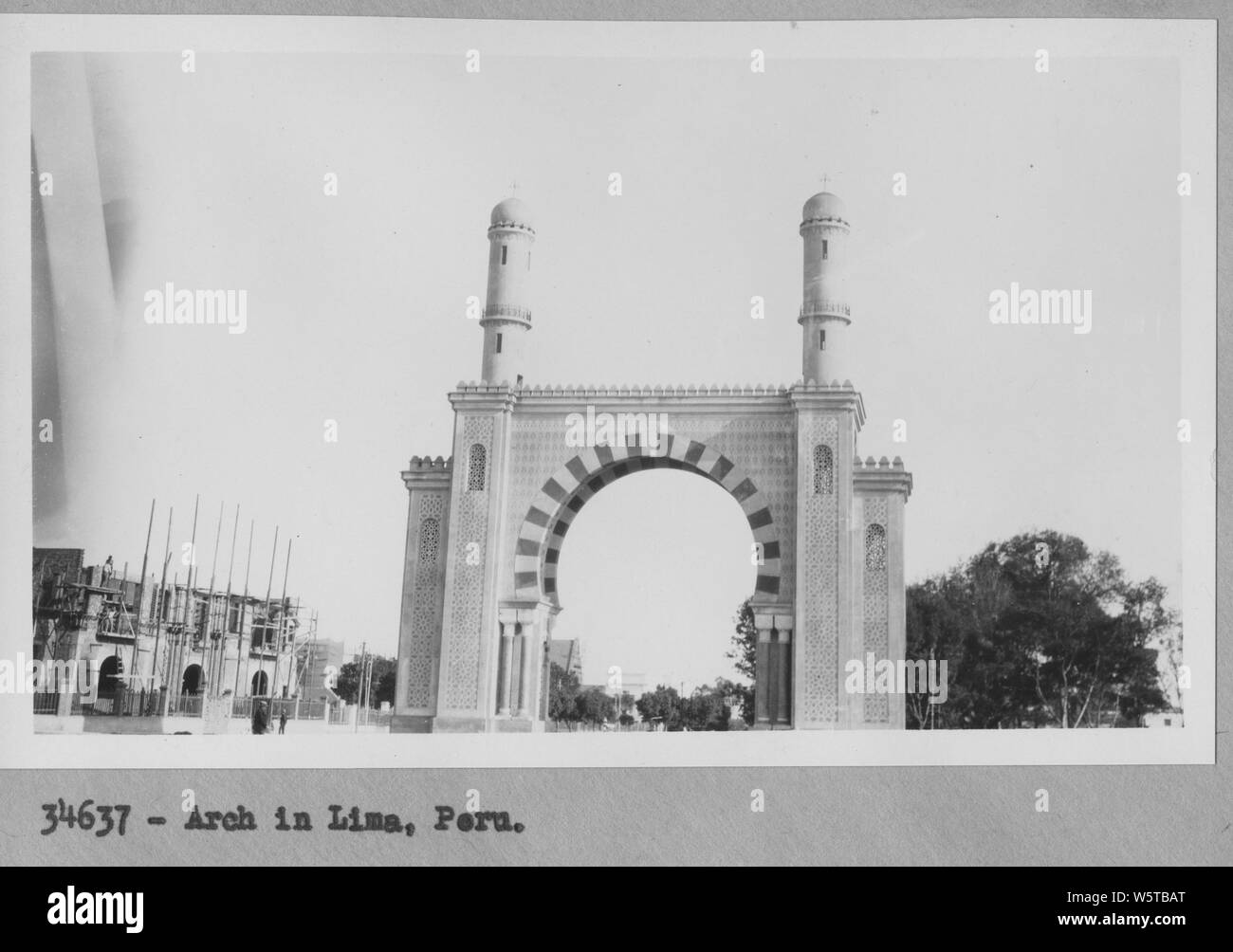 34637 - Arch in Lima, Peru; Spanish arch at the Parque de la Amistad in ...