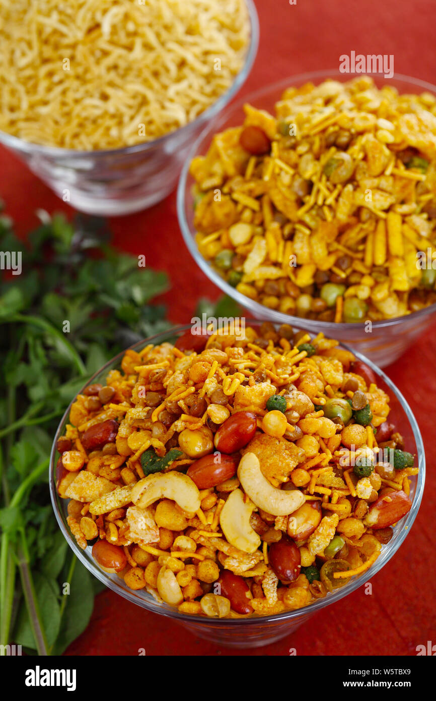 Namkeen hi-res stock photography and images - Alamy