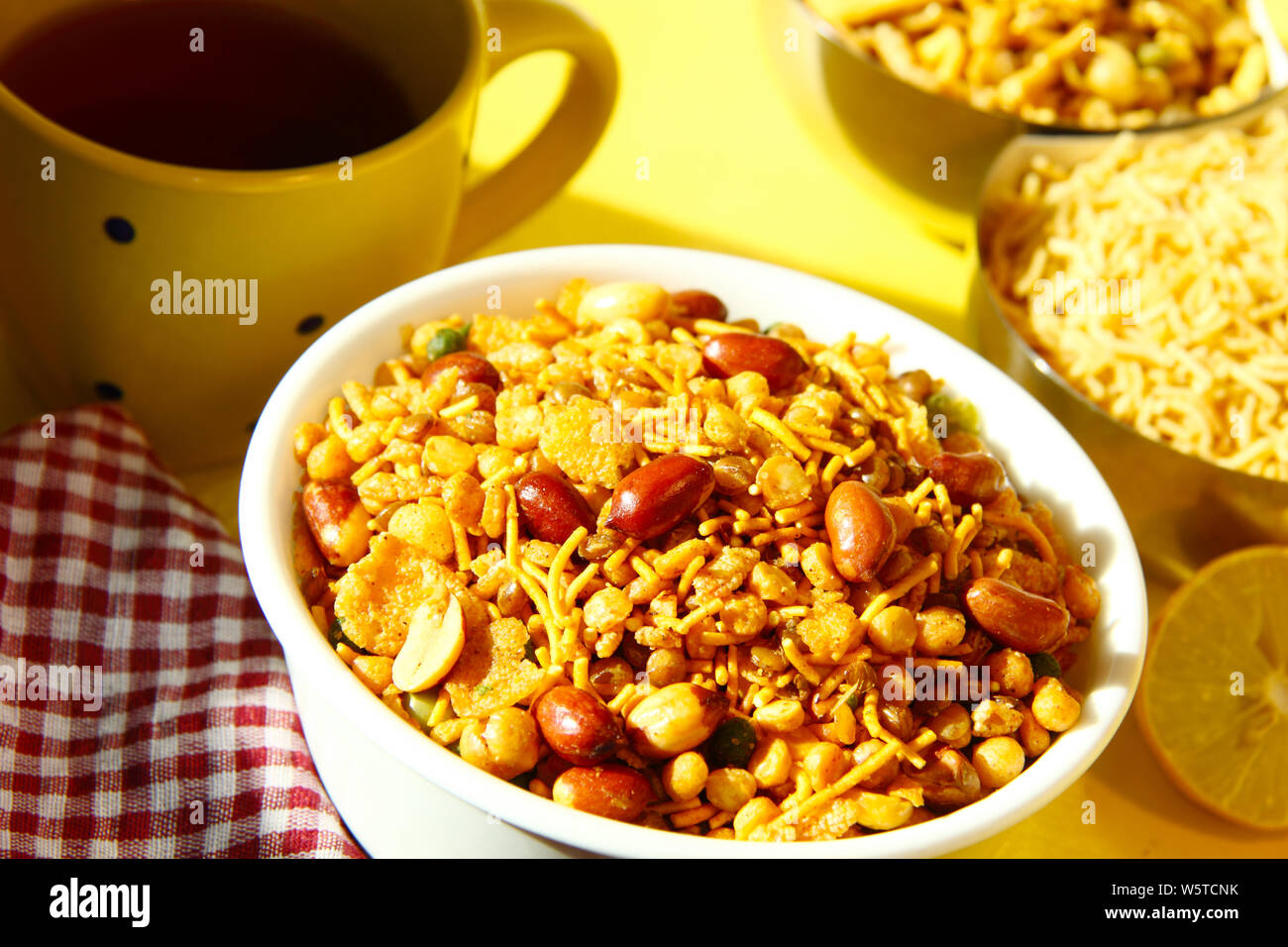 Namkeen tea hi-res stock photography and images - Alamy