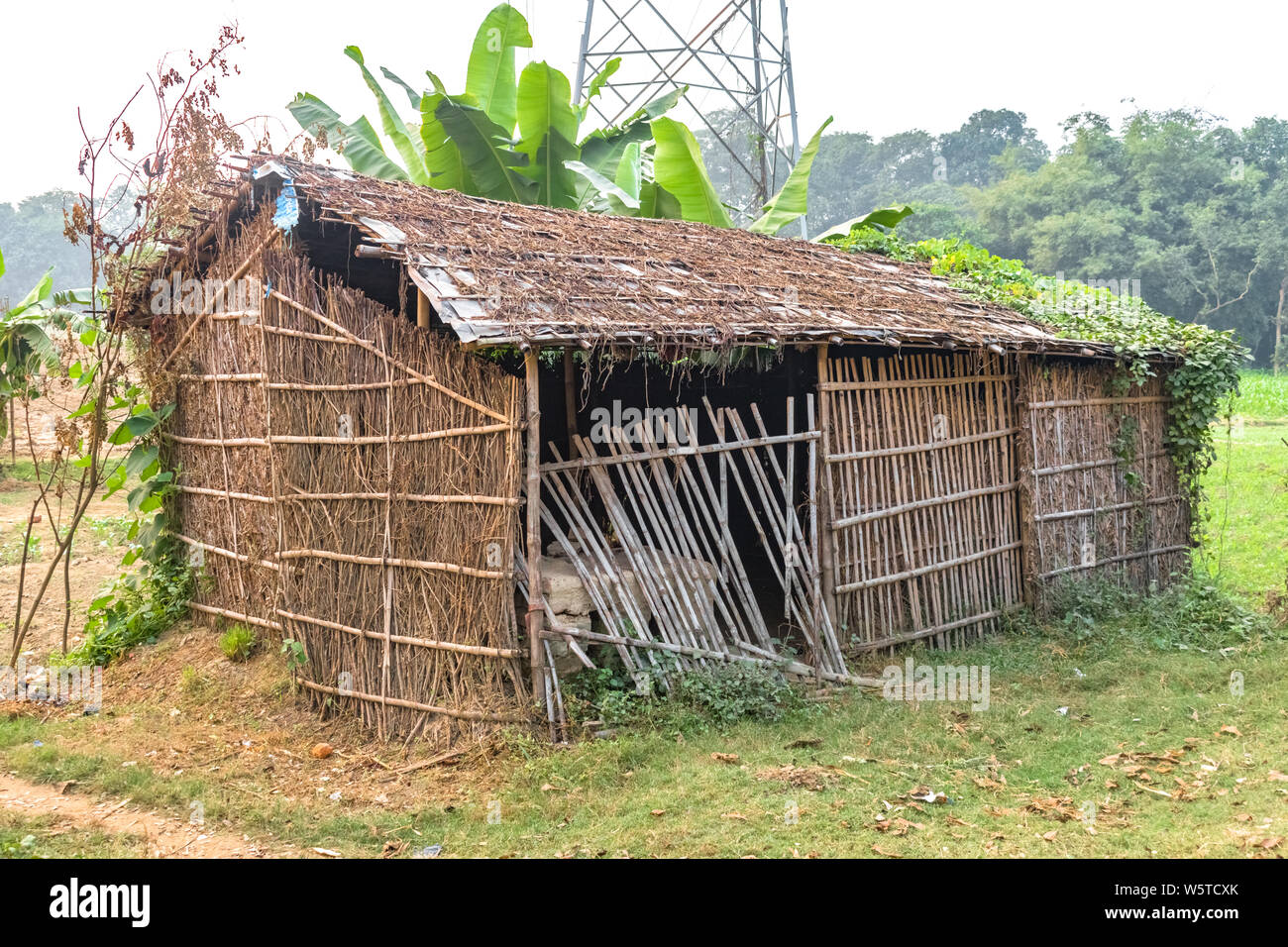 Village Hut India High Resolution Stock Photography and Images - Alamy