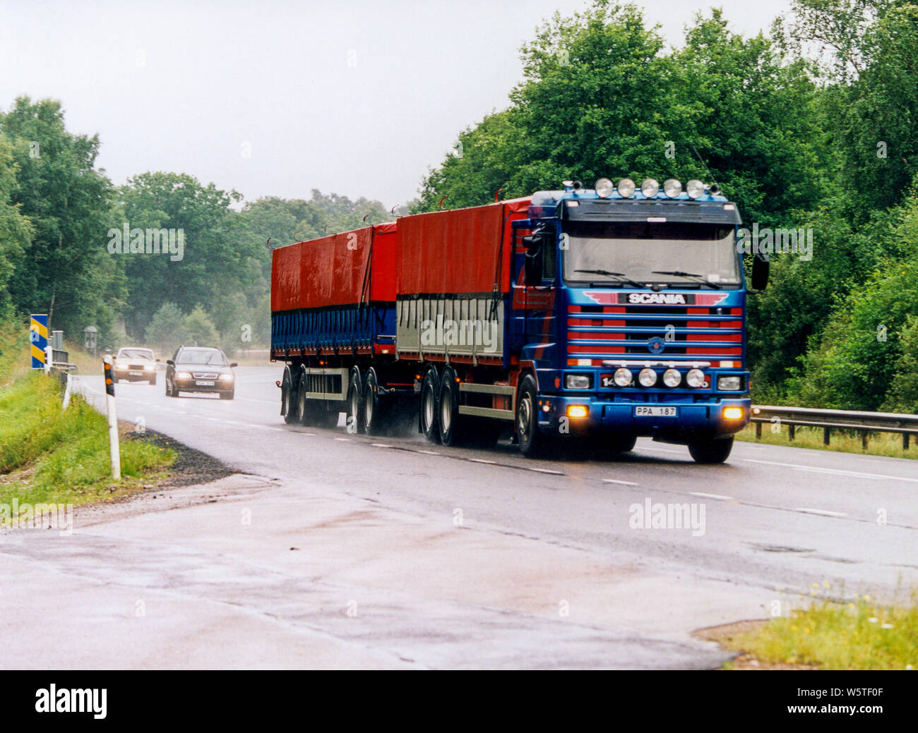 Scania truck road hi-res stock photography and images - Alamy