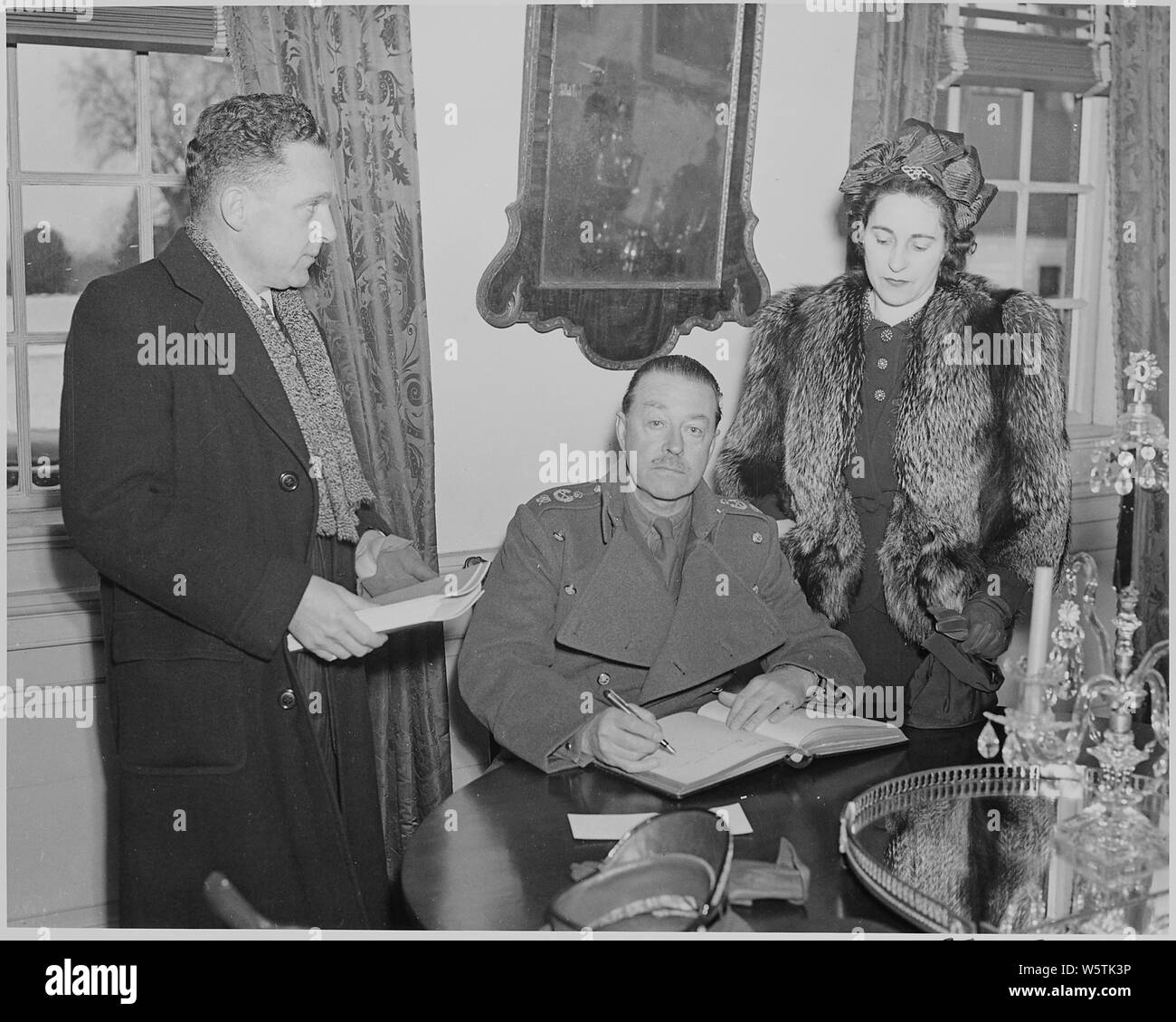 Field marshal harold alexander hi-res stock photography and images - Alamy