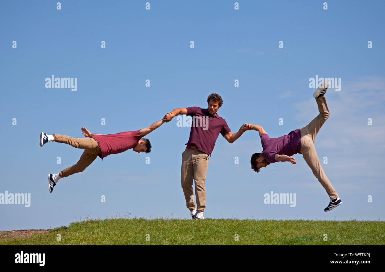 Acrobatics troupe hi-res stock photography and images - Alamy