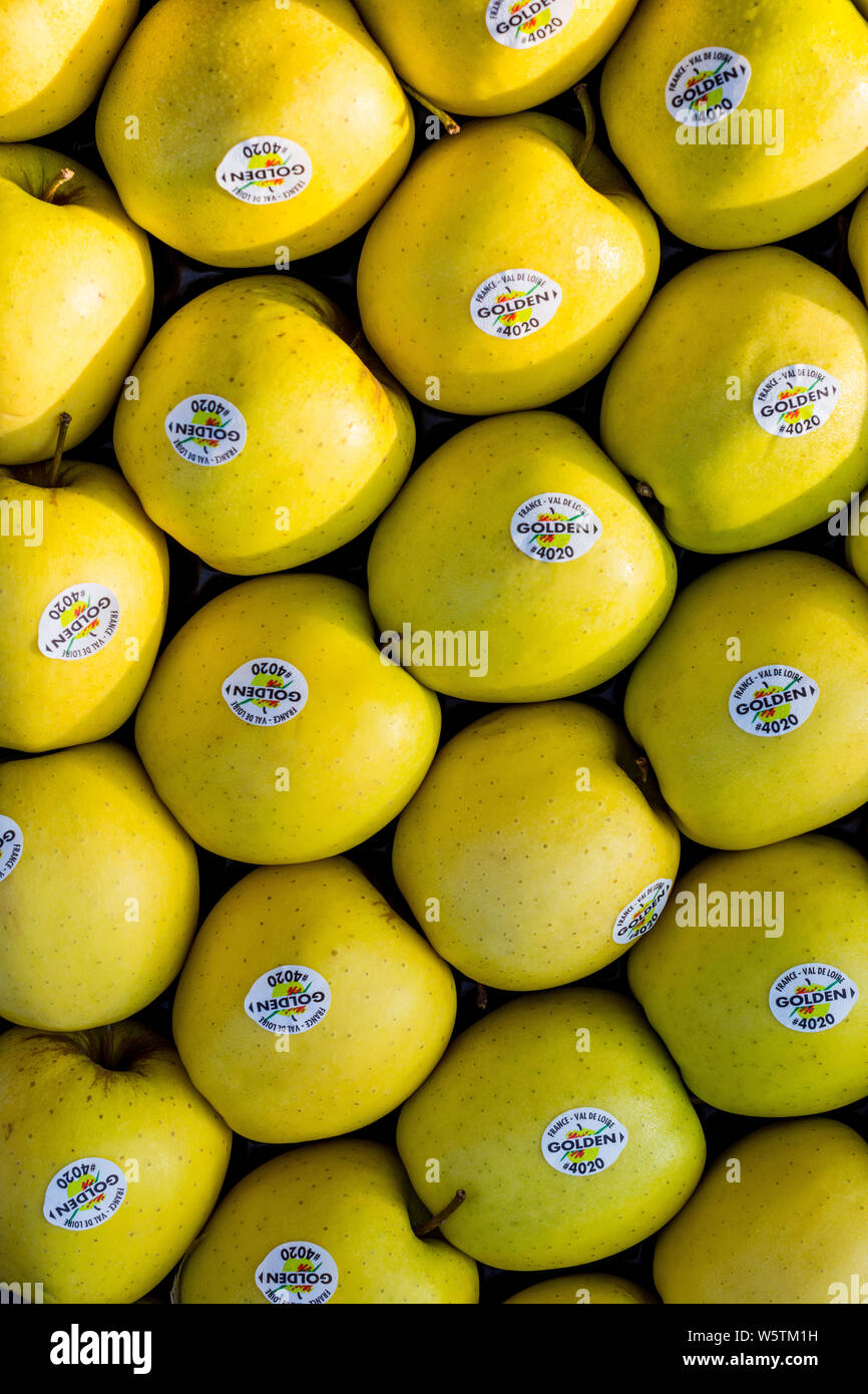 French "Golden" apples Stock Photo - Alamy