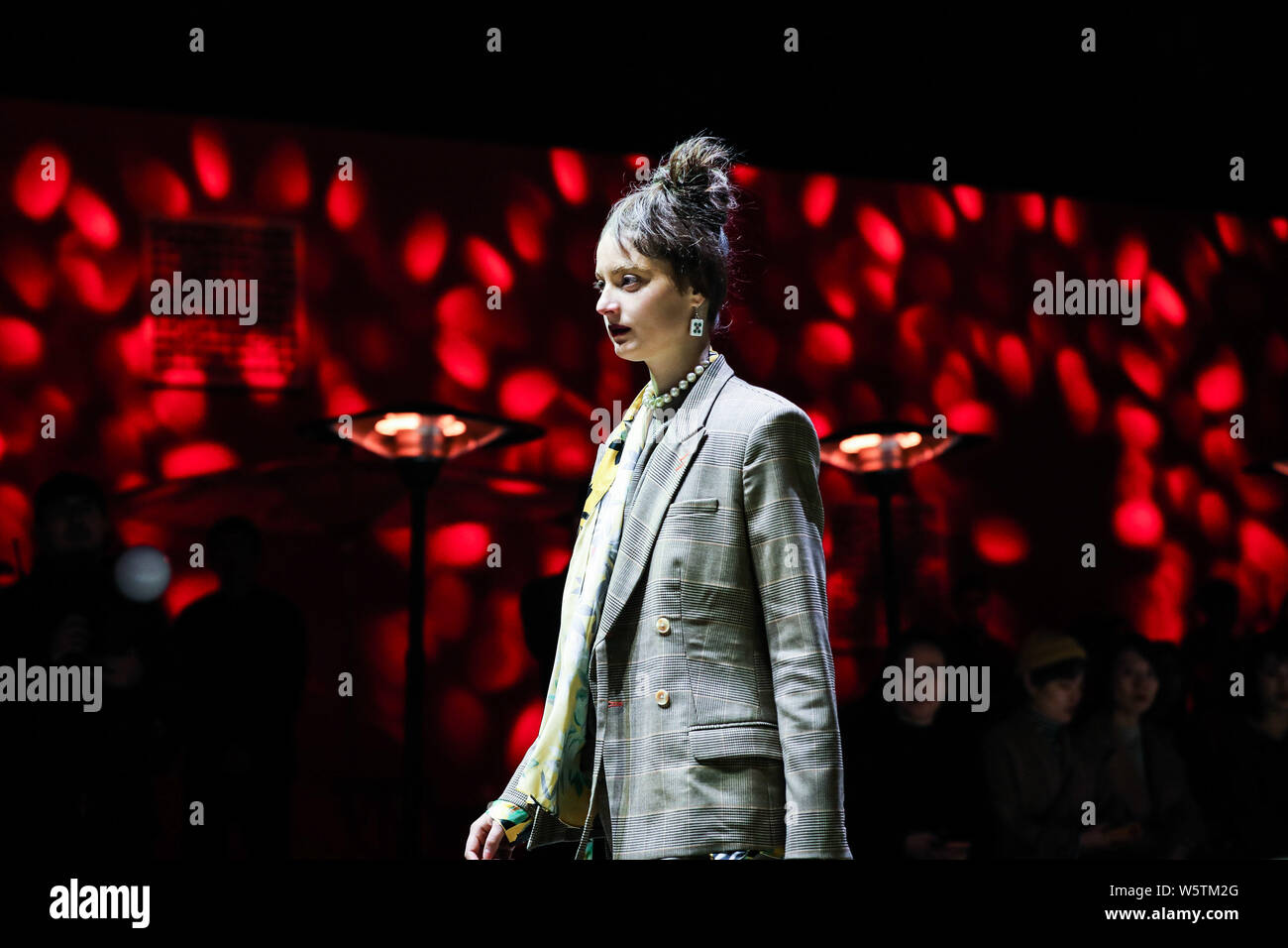 Oppo model hi-res stock photography and images - Alamy